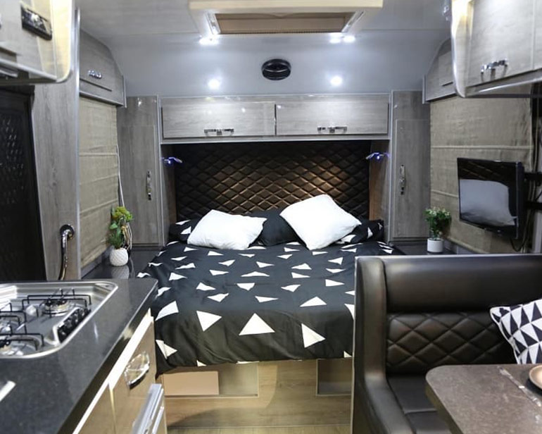 דגם HQ15 רכב הקמפינג החזק והאיכותי מבית Black Series